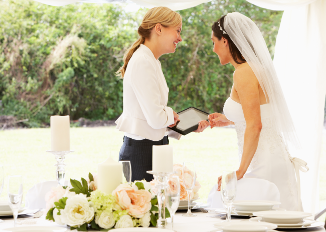 What is a Wedding Concierge and Why Should You Hire One? - Snazzy Women