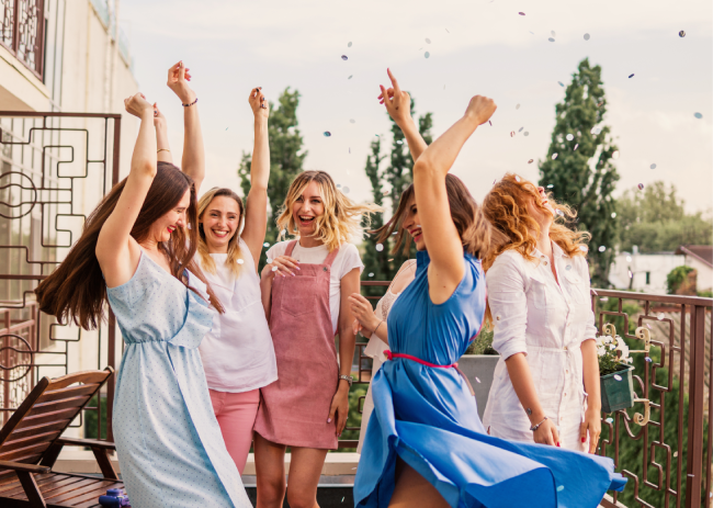 The Ultimate Bachelorette Party Guide - Snazzy Women